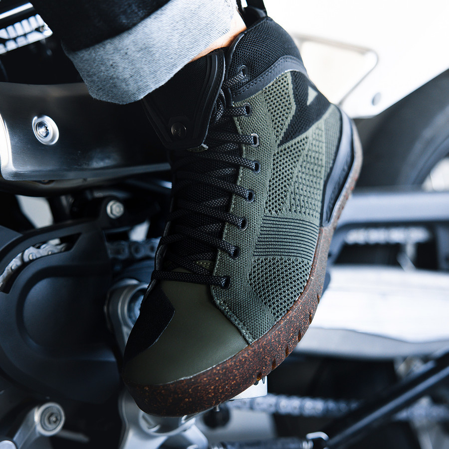 Dainese: Motorcycle clothing, sportswear and protective gear