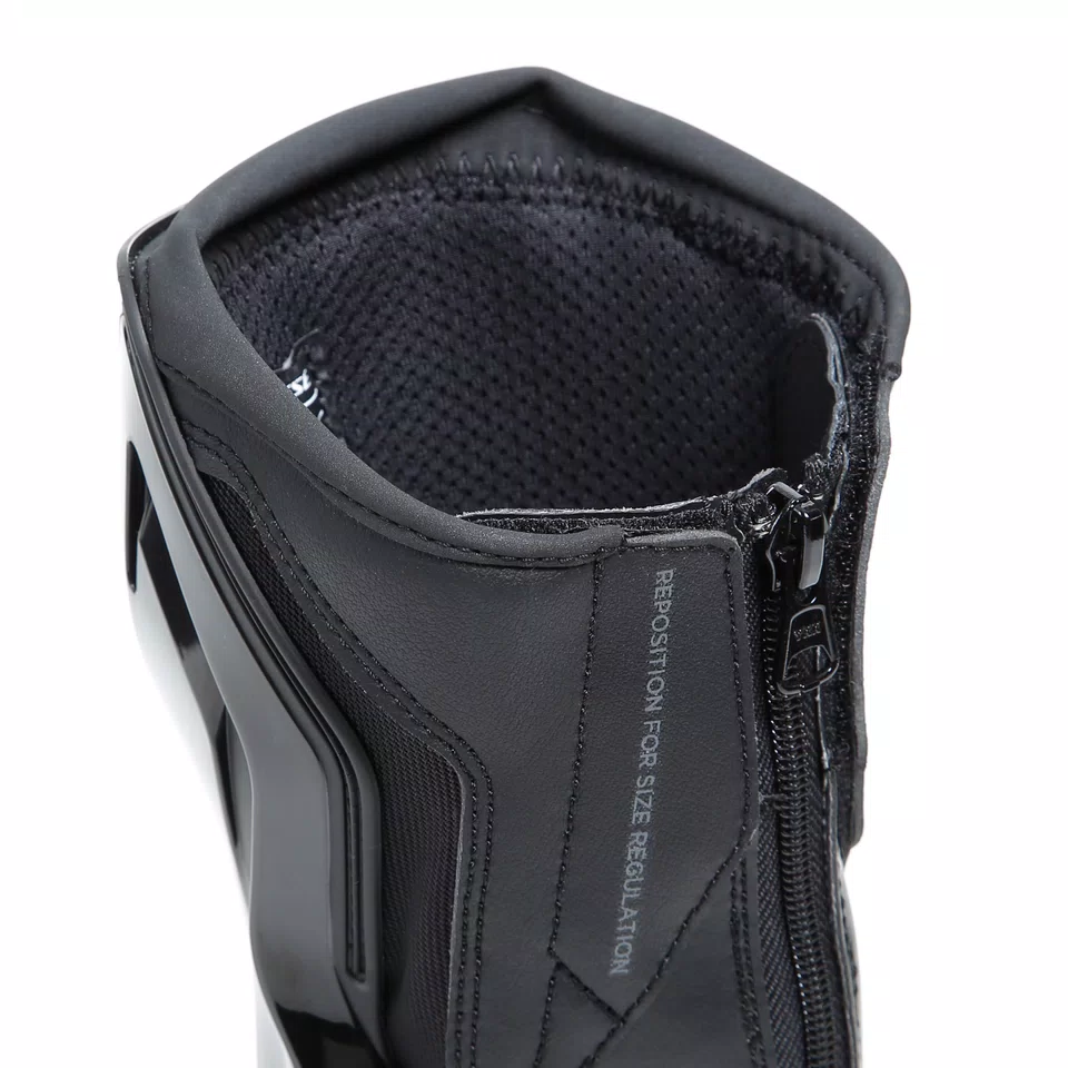 NEXUS 2 - WOMEN'S MOTORCYCLE BOOTS | BLACK | Dainese