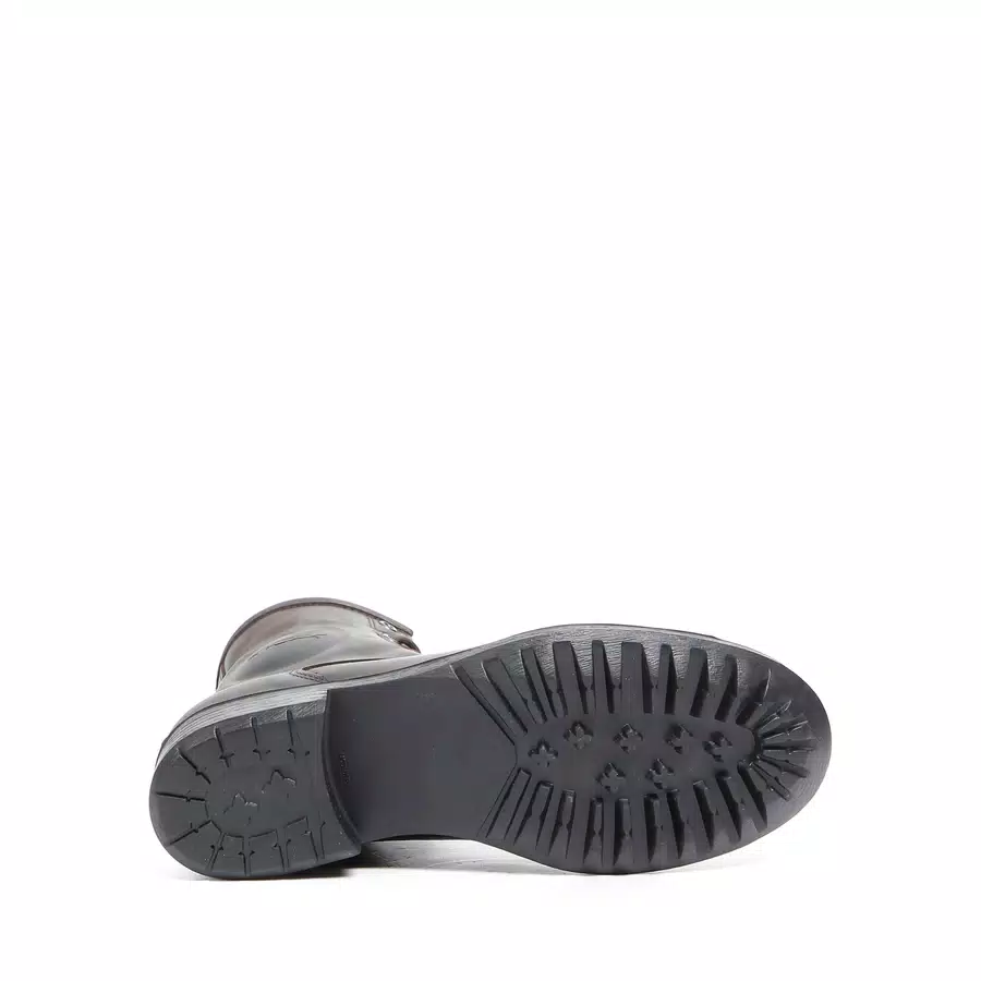 Outlet: Motorcycle Boots & Shoes | TCX