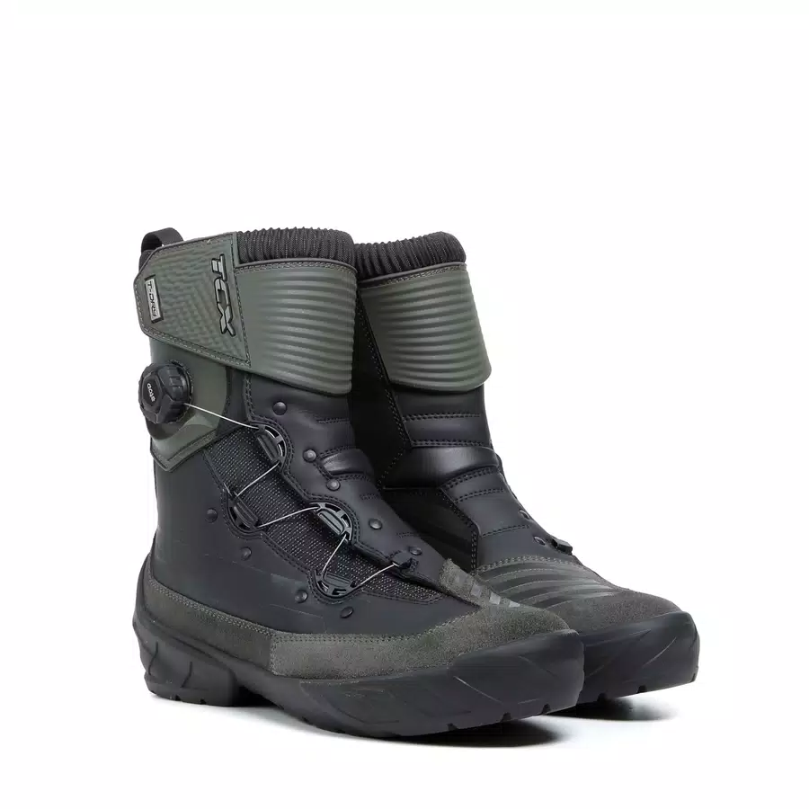 Men's Motorbike boots for track, road, adventure | Dainese