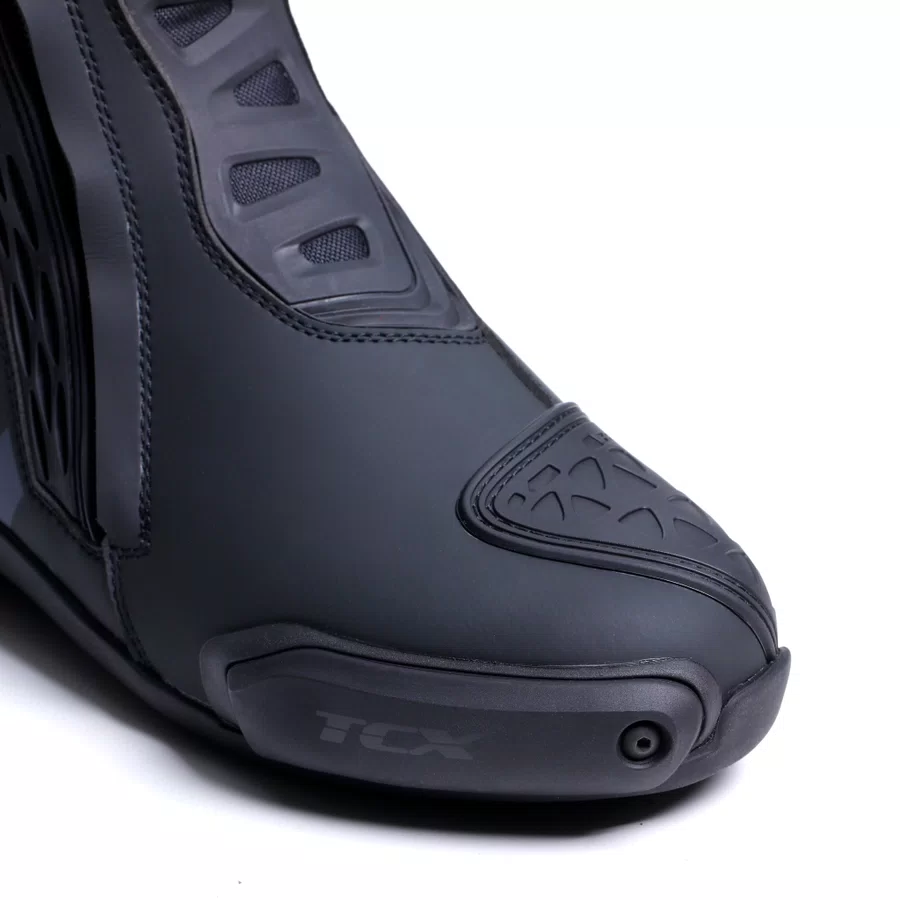 Men's Motorbike boots for track, road, adventure | Dainese