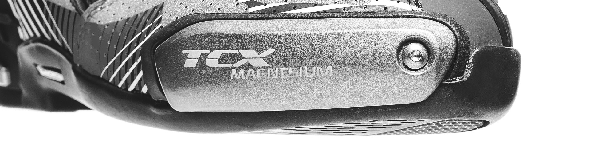 Sliders and toe caps