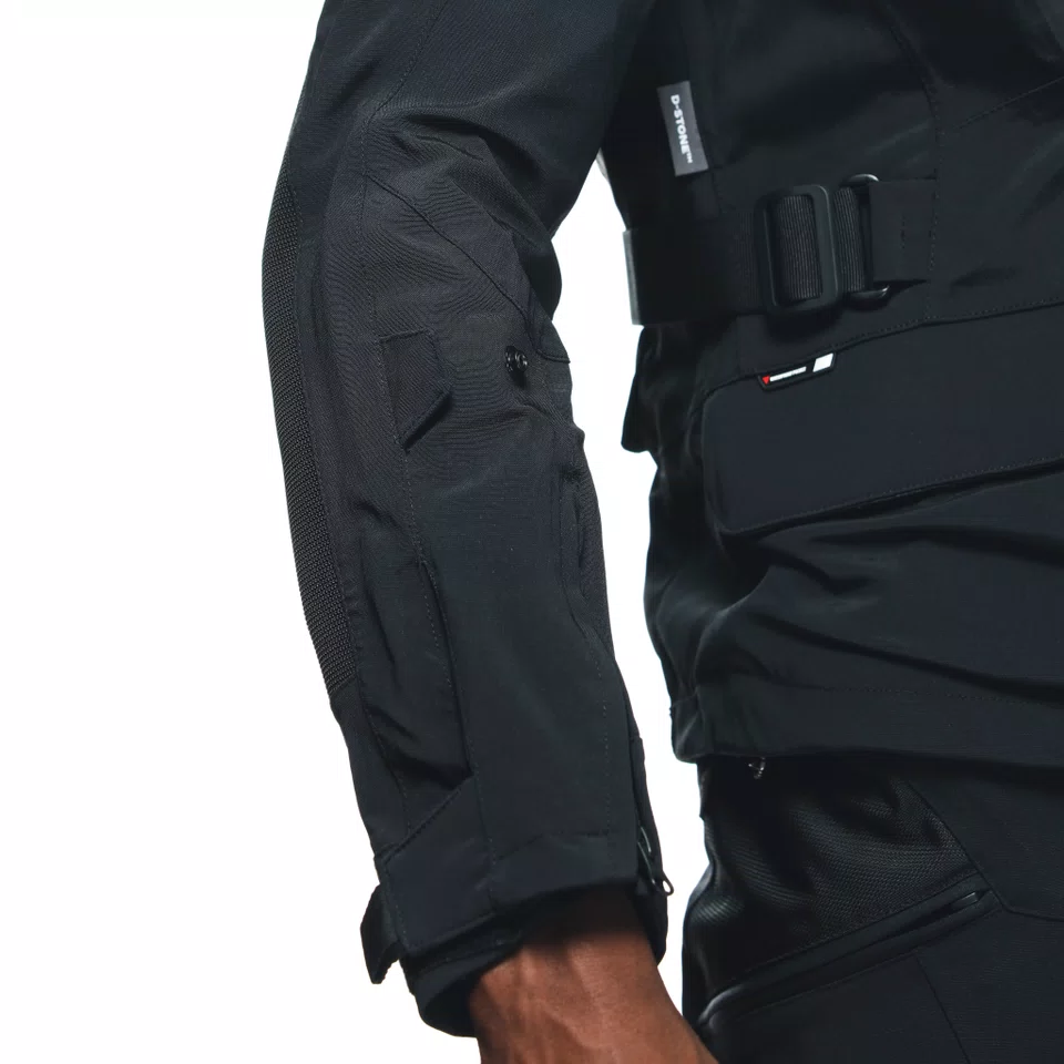 STELVIO D-AIR® D-DRY® XT JACKET | BLACK/EBONY | Dainese