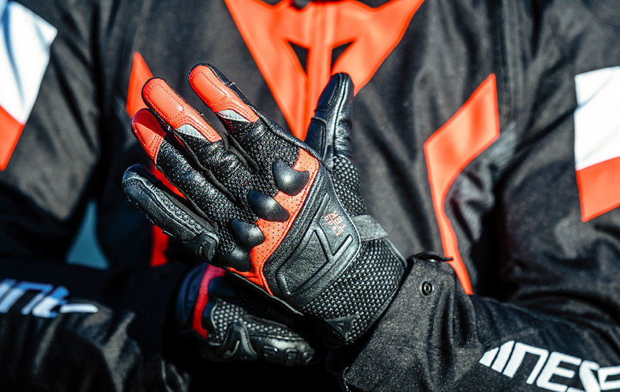 Dainese: Motorcycle clothing, sportswear and protective gear