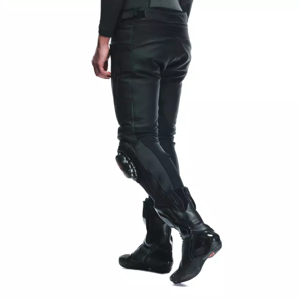 DELTA 4 LEATHER PANTS | BLACK/BLACK | Dainese