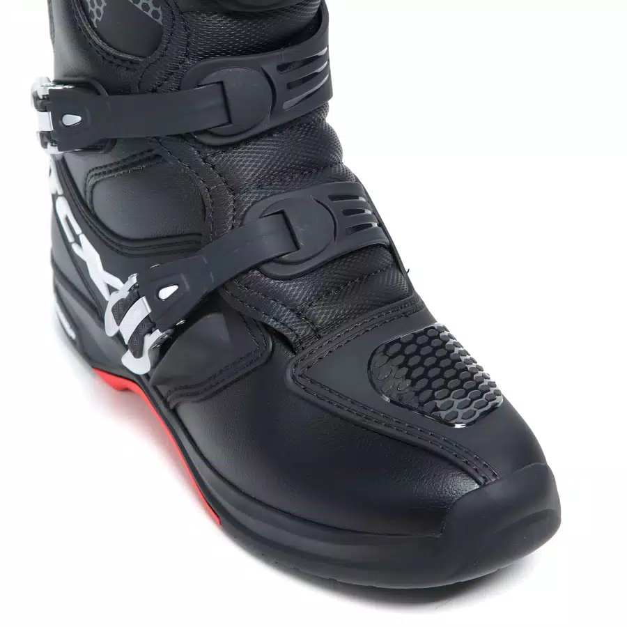 Outlet: Boots and Shoes for Motorcycle riders | TCX