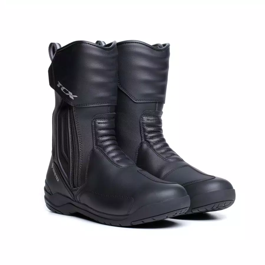 Men's Motorbike boots for track, road, adventure | Dainese